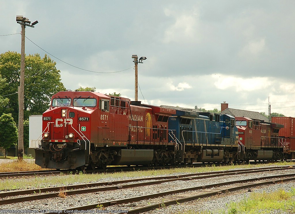 CP 8571
